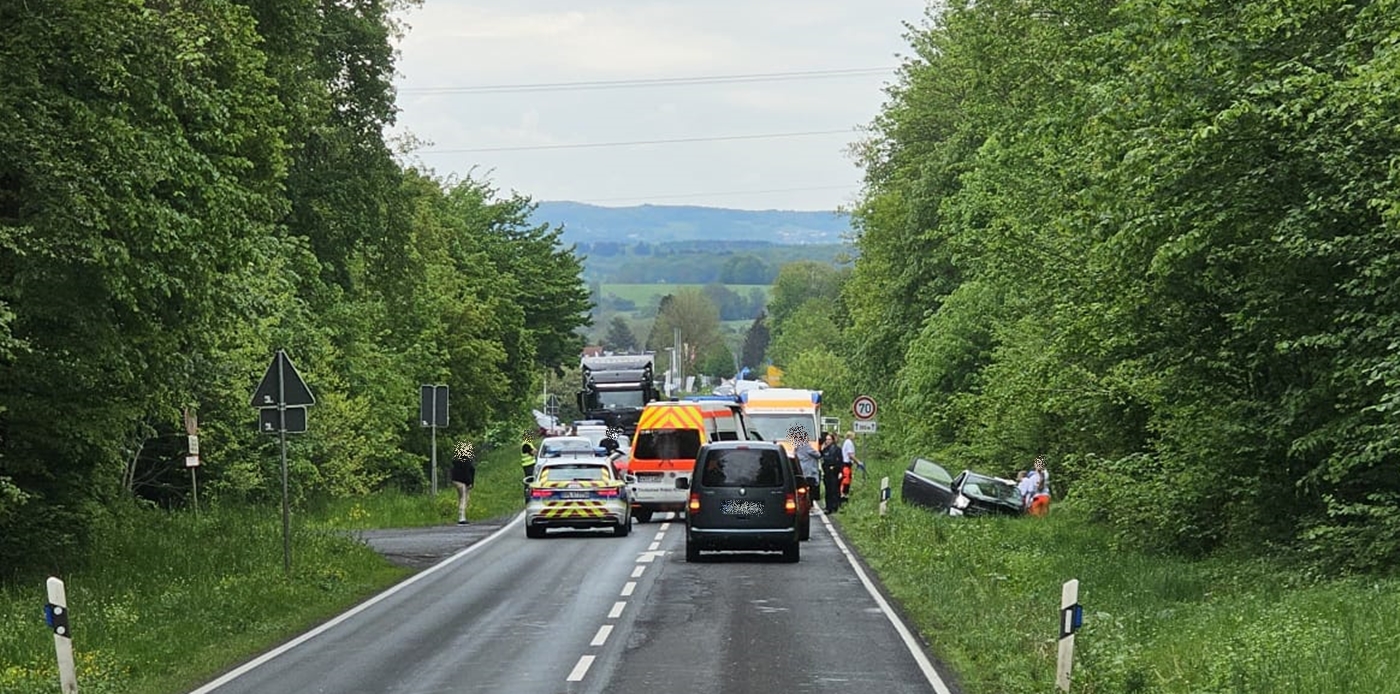 Dierdorf: Schwerer Unfall auf der B413 - 56Aktuell